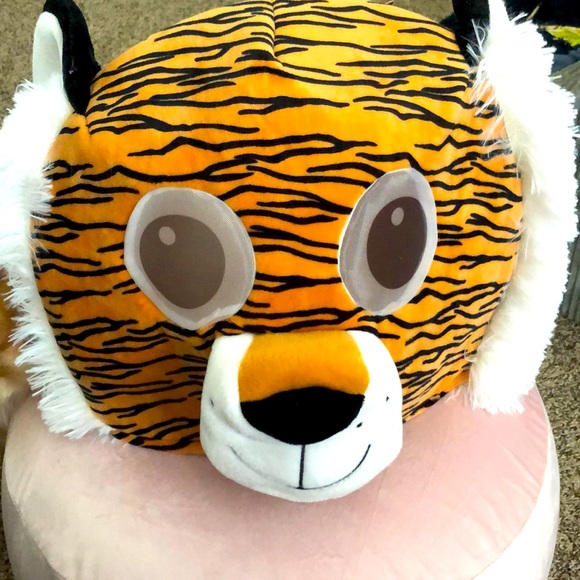 Big Greeter Heads | Costumes | Big Greeter Head Animal Mask | Poshmark